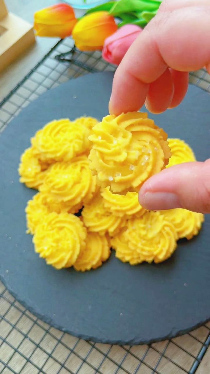Easy Homemade Egg Cookies - Cafe Deluxe