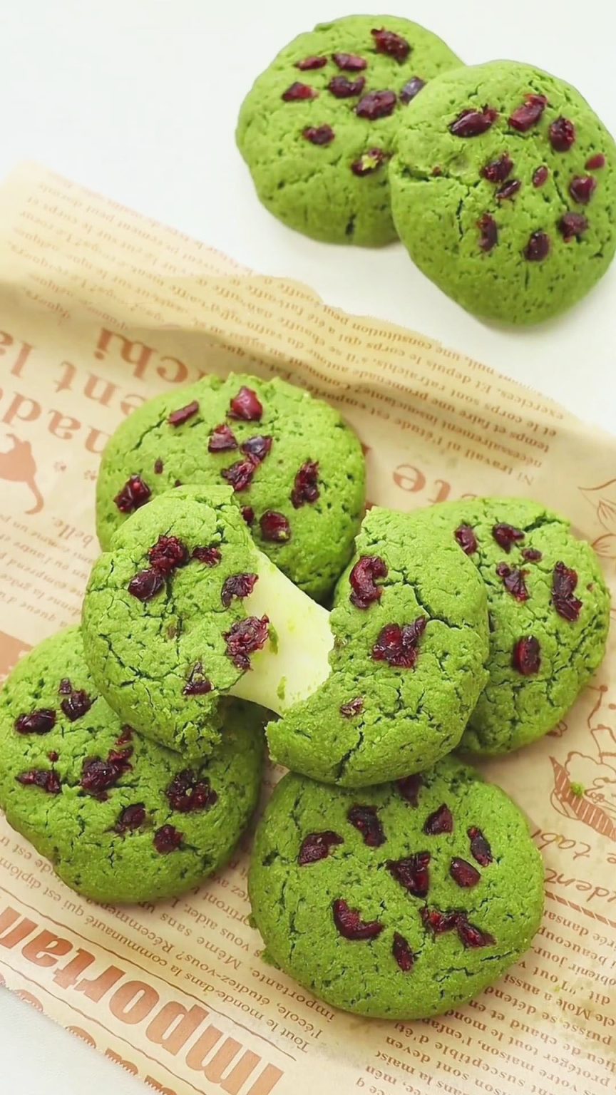 Matcha Mochi Cookies (Easy and Chewy) - Cafe Deluxe