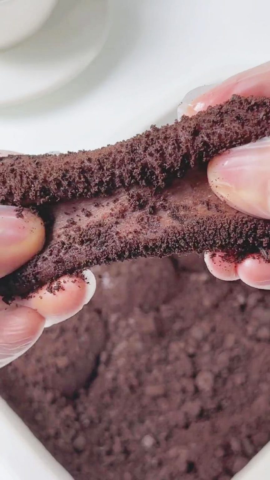 Oreo Mochi Recipe (Chewy, Crispy, and Irresistible) - Cafe Deluxe