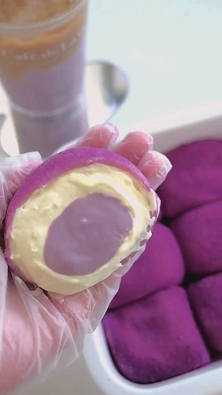 Soft and Chewy Taro Mochi - Cafe Deluxe