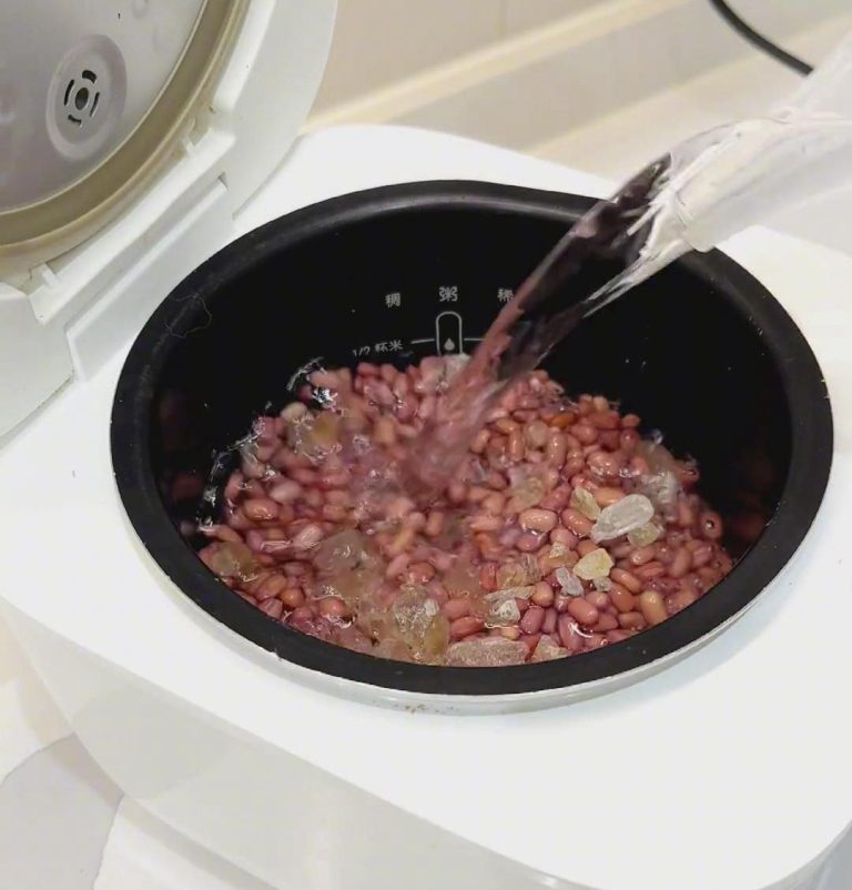How to Make Homemade Red Bean Paste - Cafe Deluxe
